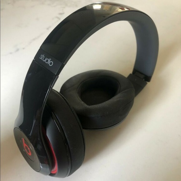 Beats by Dre | Accessories | Dr Dre Beats Studio Over Ear Headphones W ...